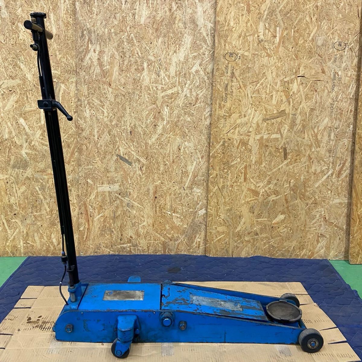 Yahoo!オークション - 長崎ジャッキ 3t 低床 フロアジャッキ NLA-3 オ...