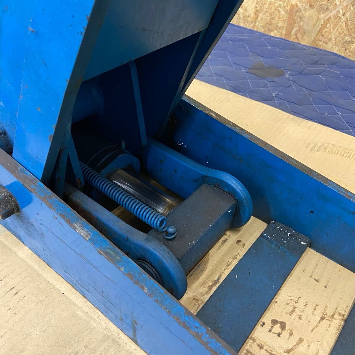 Yahoo!オークション - 長崎ジャッキ 3t 低床 フロアジャッキ NLA-3 オ...