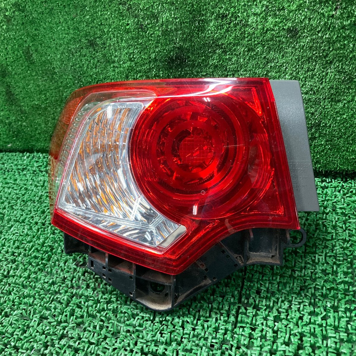 Yahoo!オークション - アコード 24TL CU2 左 テールランプ テールライ...