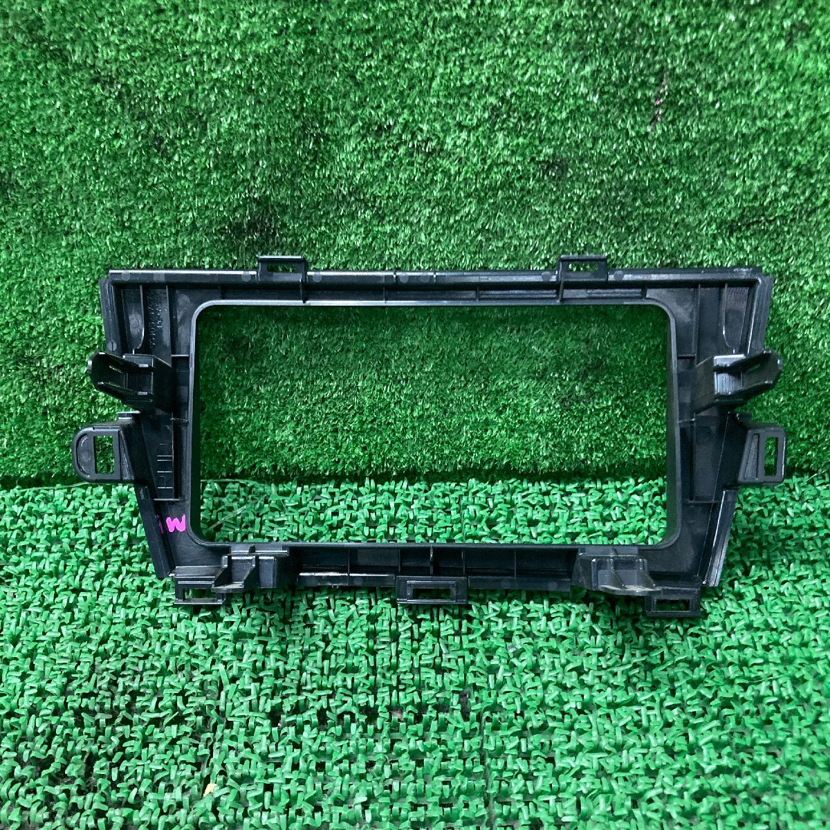 Yahoo!オークション - プリウス S ZVW30 オーディオパネル ブラケット...