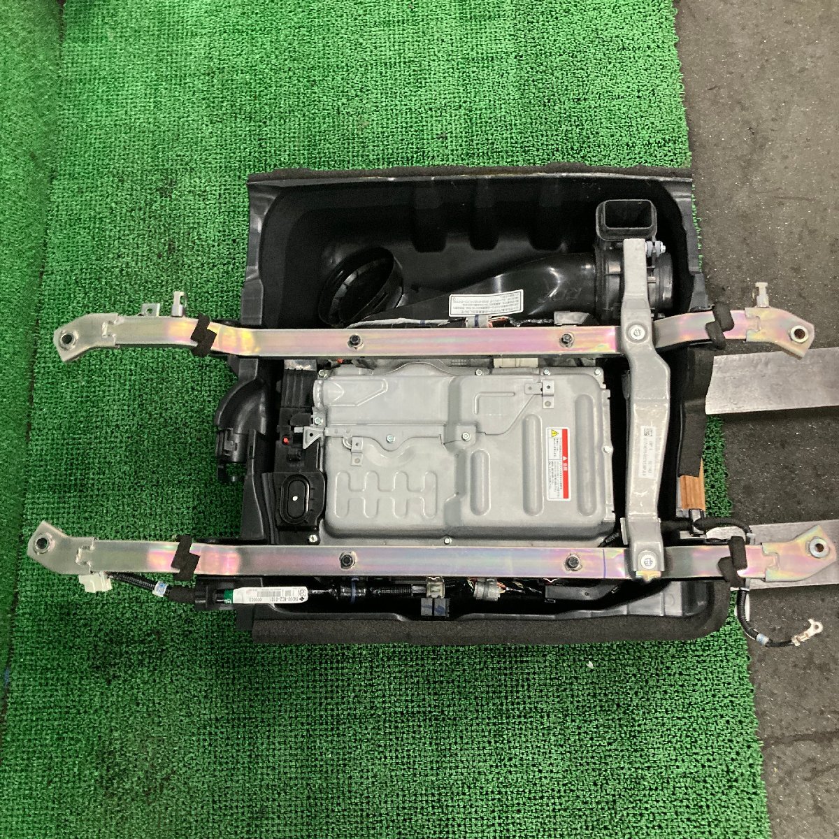 Yahoo!オークション - フリード ジャストセレクション GP3 HVバッテリ...