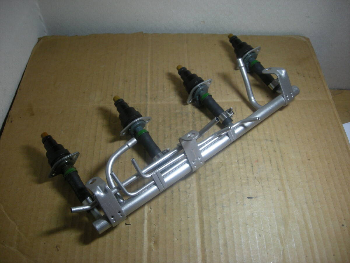 Yahoo!オークション - DR30 スカイライン FJ20NA外し インジェクターセ...