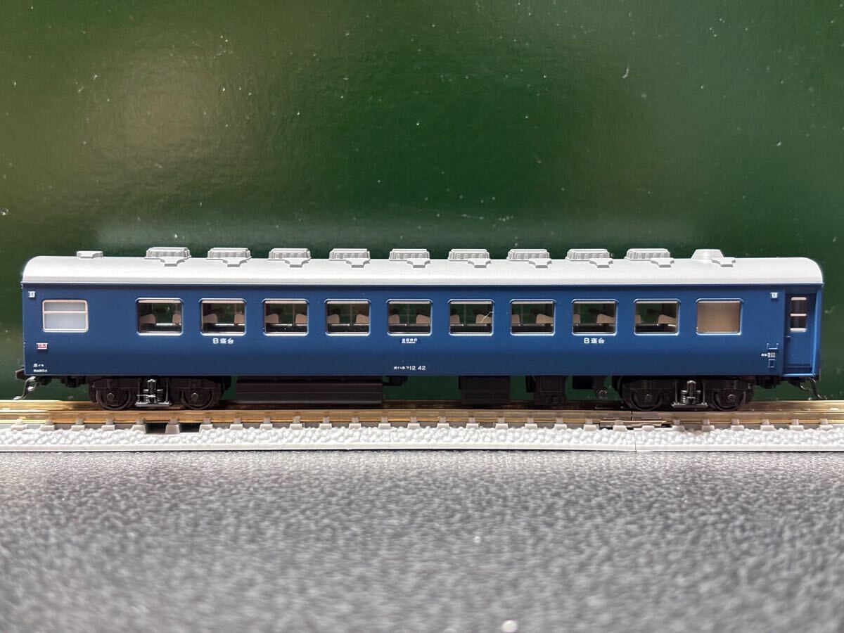 Yahoo!オークション - KATO オハネフ12 42 夜行鈍行 山陰 10-1879バラ ...