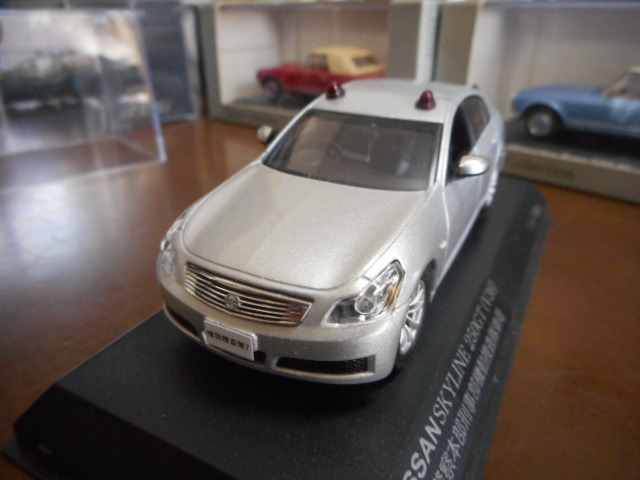 Yahoo!オークション - 1/43 レイズ 日産 スカイライン 250GT V36 シル...