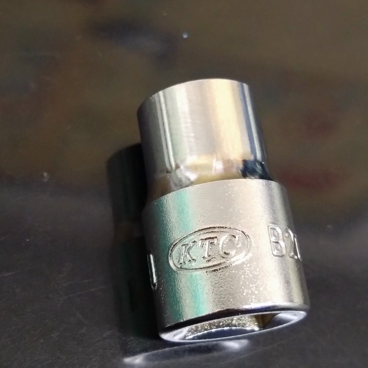 KTC ソケット 9.5sq 10mm B20‐10H JAPAN s4 3/8 差込口9.5mm 全長25mm ソケットレンチ A(ソケットレンチ)｜売買されたオークション情報、yahooの ...