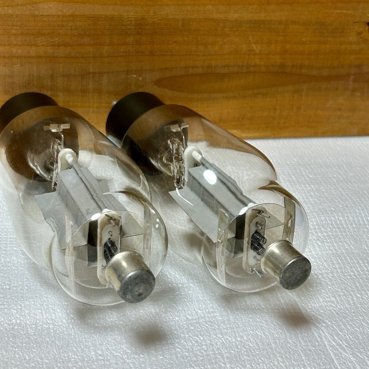 Yahoo!オークション - 811A 真空管 2本セット