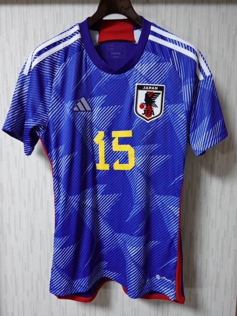 0331 日本代表 JFA アディダス ADIDAS ユニホーム 2022年 鎌田大地 #15(日本)｜売買されたオークション情報、yahooの商品情報をアーカイブ公開 - オークファン ...