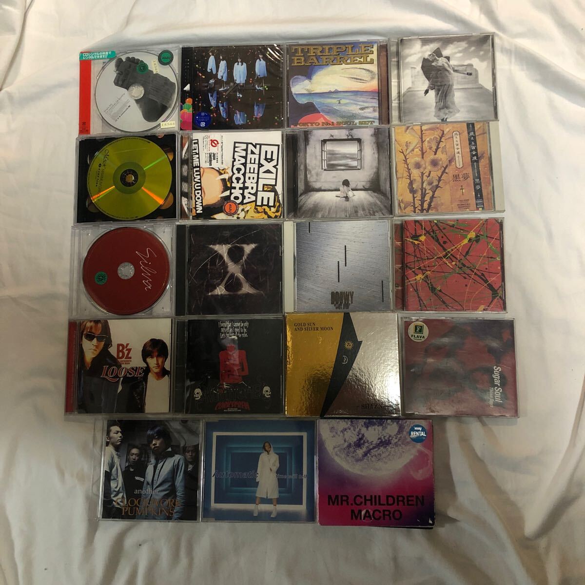 Yahoo!オークション - 希少 邦楽CD20枚セット サザン B’z SHAZUNA ...