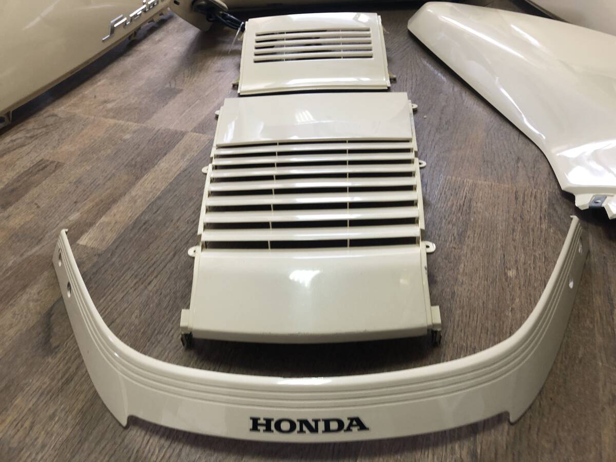 Yahoo!オークション - EE)フュージョンXSE最終型 純正ベージュ色 外装9...