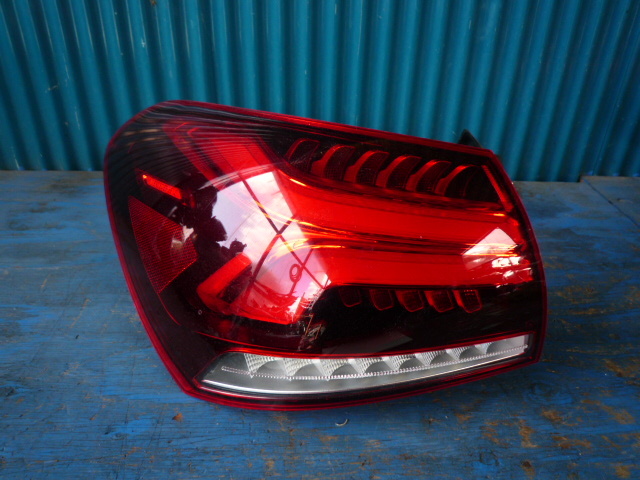 Yahoo!オークション - BH296 ベンツ W177 Aクラス ヘッドライト 左 A17...