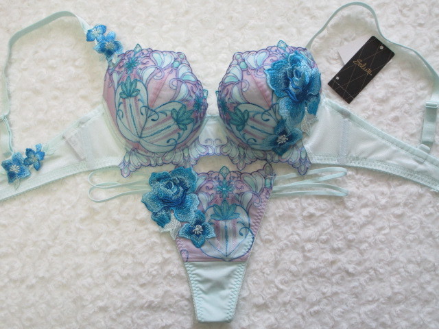 Yahoo!オークション - サルート[サイケデリック]F75＆ソングL MEワ...