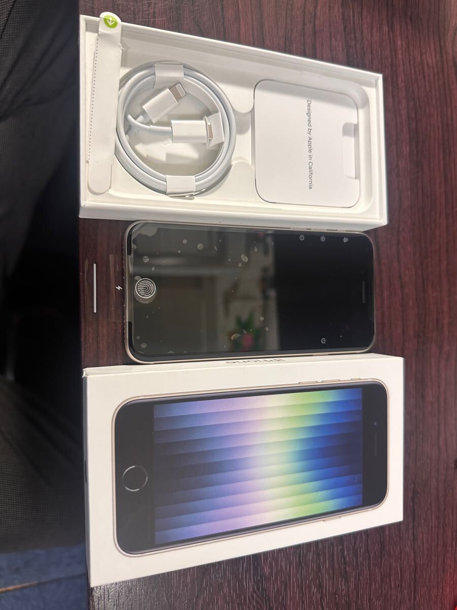 Yahoo!オークション - iphone se 3世代 A2782 64G 1円スタート