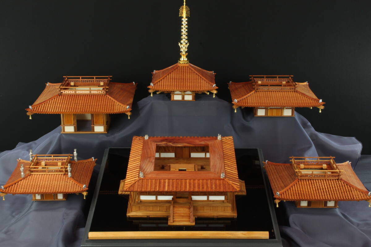 ☆最新作 小林工芸「1/70法隆寺五重塔」屋久杉・香椿 ☆最新作 小林工芸「1/70法隆寺五重塔」屋久杉・香椿