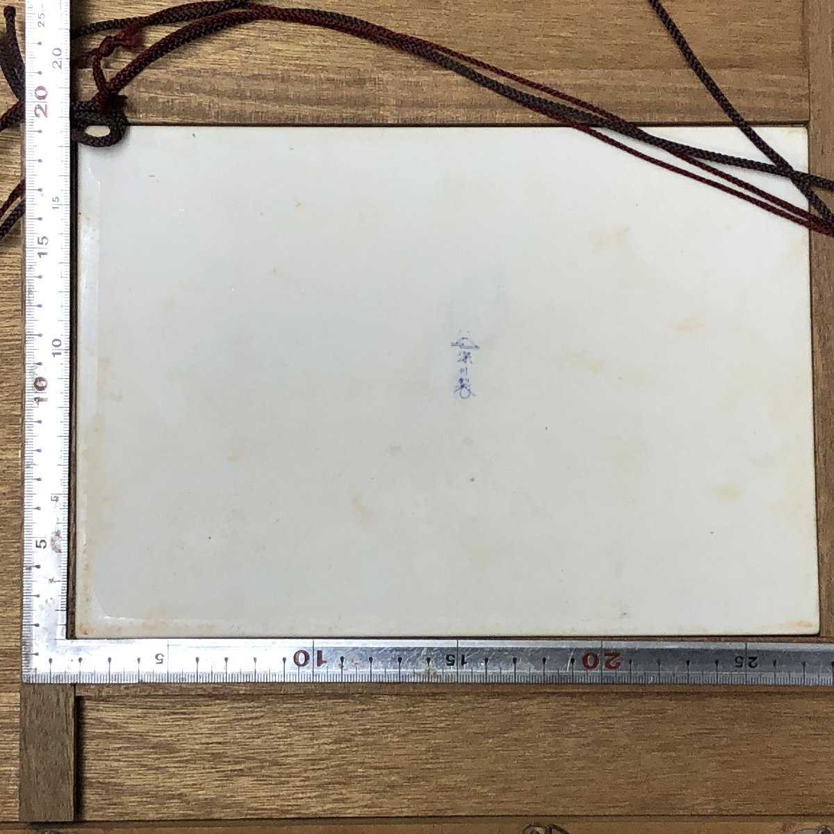 m001 J(100) 深川製磁 陶額 花車 在銘 染錦 木製 額装 宮内庁 m001 J(100) 深川製磁 陶額 花車 在銘 染錦 木製 額装 宮内庁