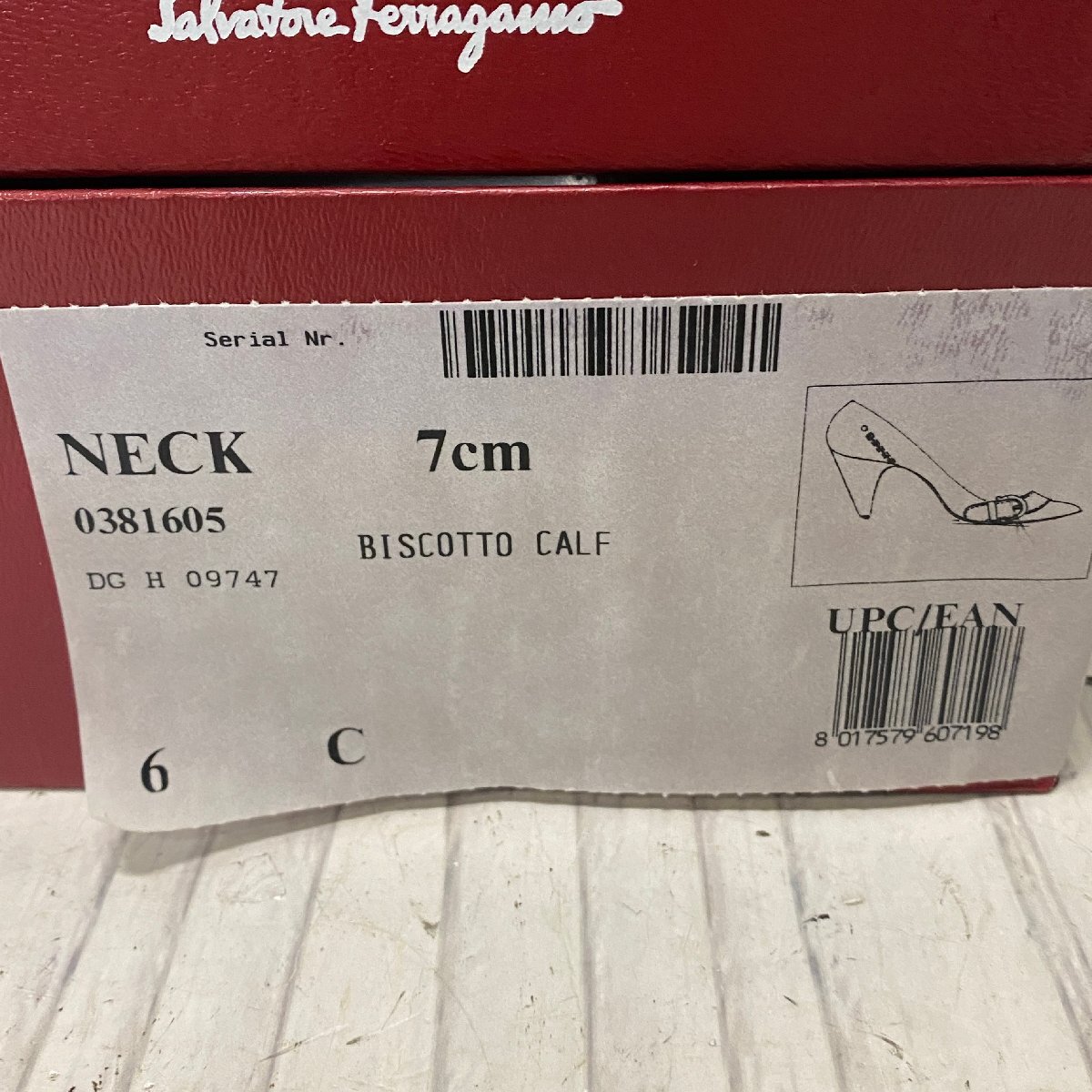 Yahoo!オークション - s001 H4 Ferragamo サルヴァトーレ・フェラガモ ...