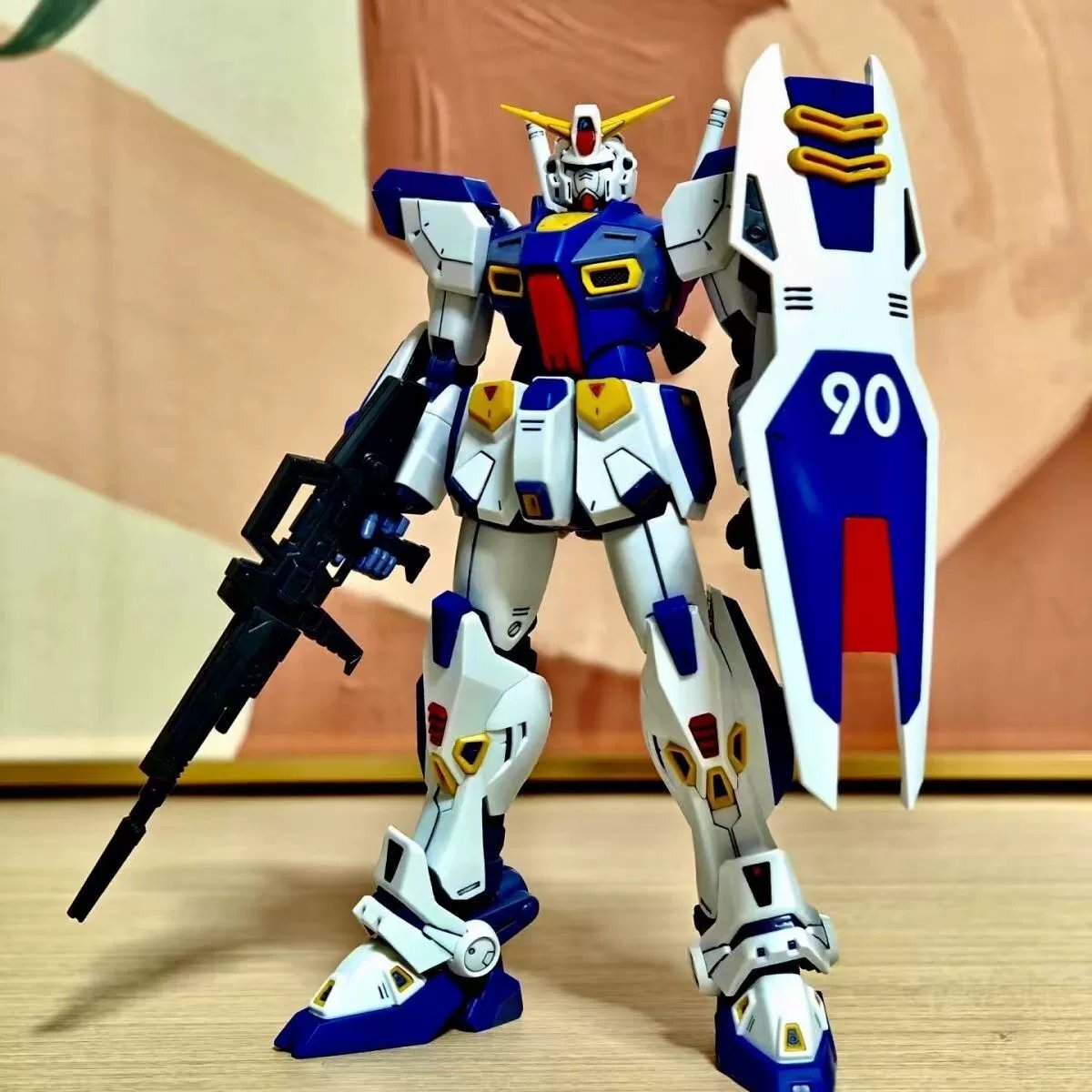 Yahoo!オークション - ガンダムF90 MG 1/100 ガンダム 機動戦士ガンダ...