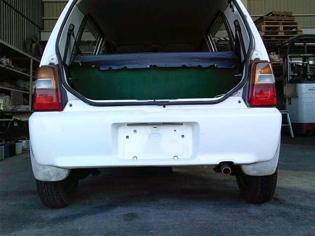 Yahoo!オークション - アルト E-HA11S 平成7年 リヤ/リアバンパー 26U ...