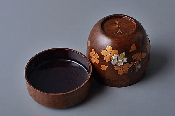 Yahoo!オークション - t-k410【和み】茶道具 芳斎 桜模様螺鈿棗 検 茶...