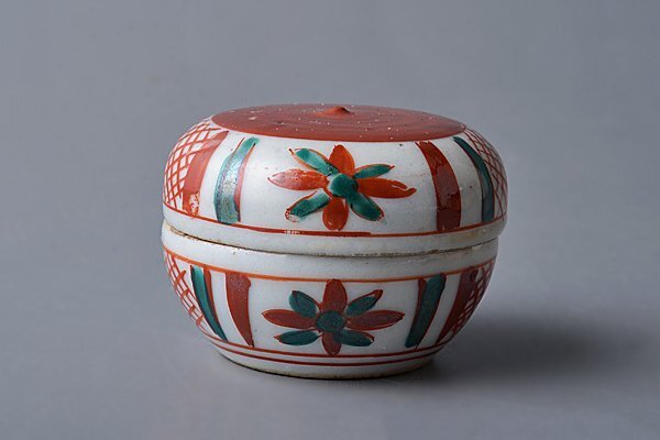Yahoo!オークション - k477【和み】茶道具 明時代 赤絵香合 検 茶道具...