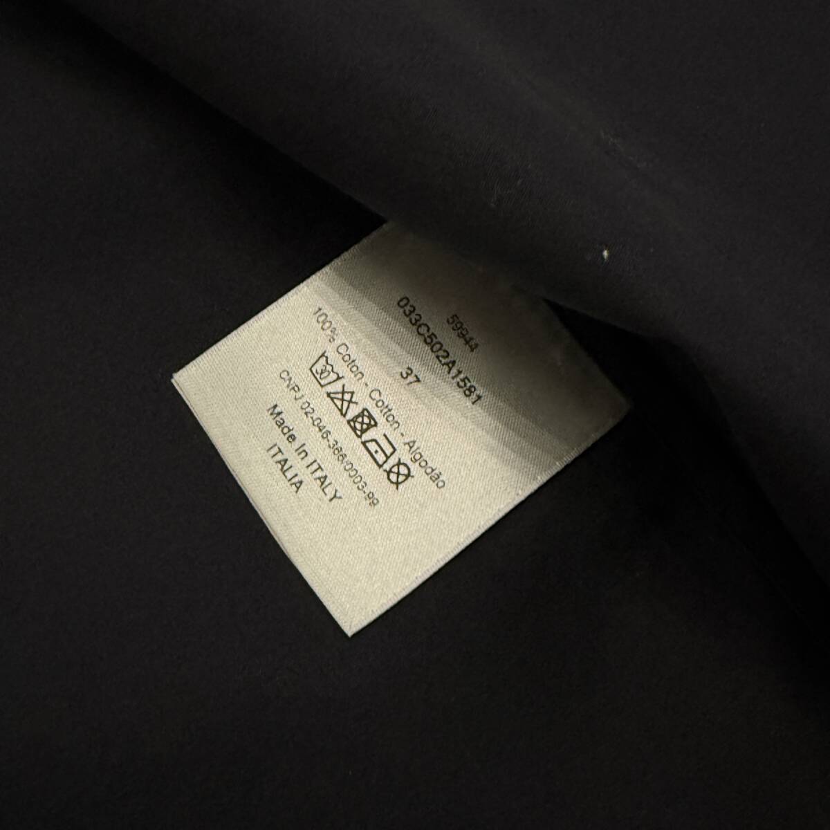 正規店購入 本物 DIOR x JORDAN 半袖シャツ サイズ37/S(エア 正規店購入 本物 DIOR x JORDAN 半袖シャツ サイズ37/S(エア