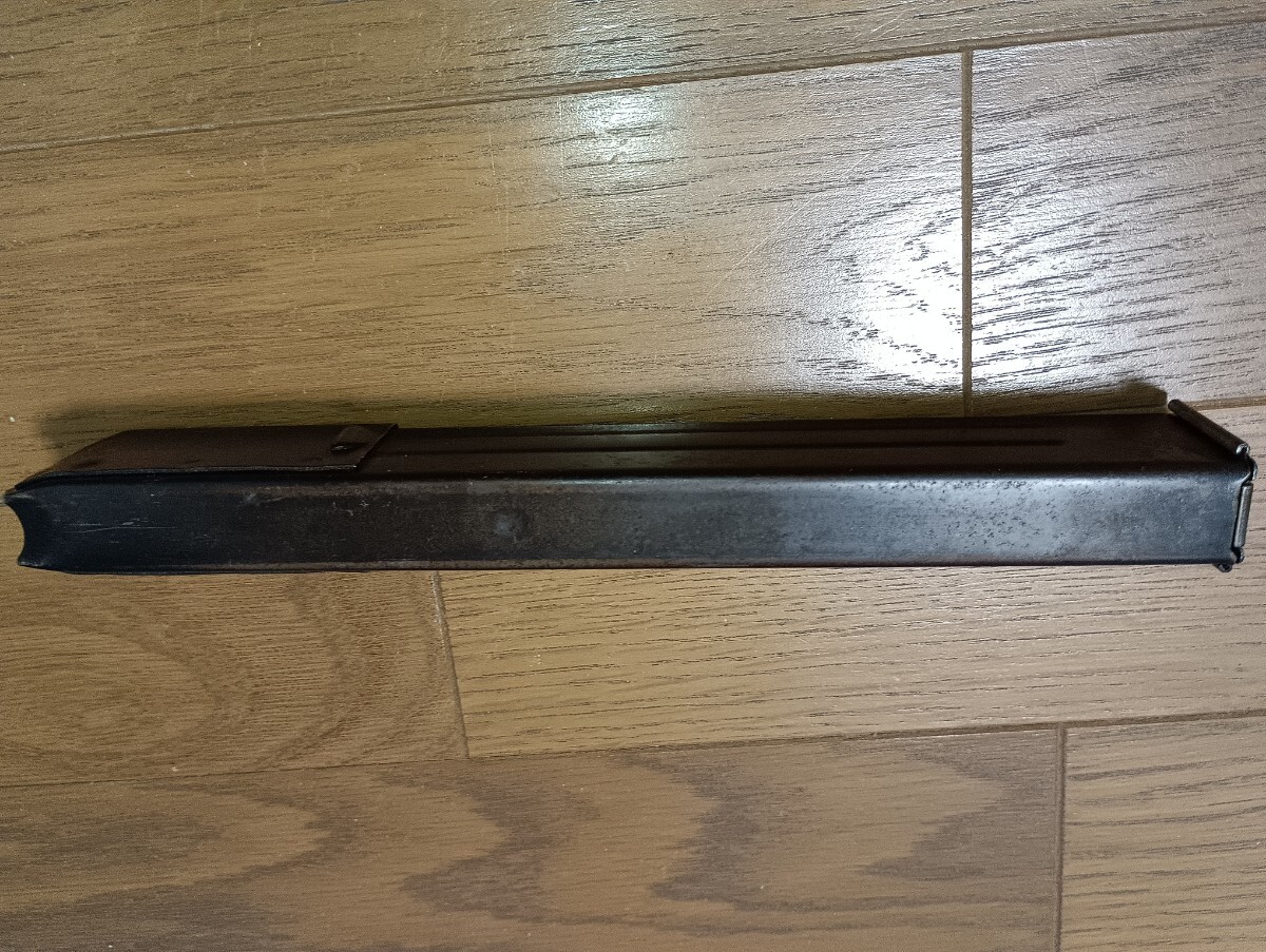 Yahoo!オークション - MGCステンマークⅢ シュマイザ一MP40用 使用済マ...