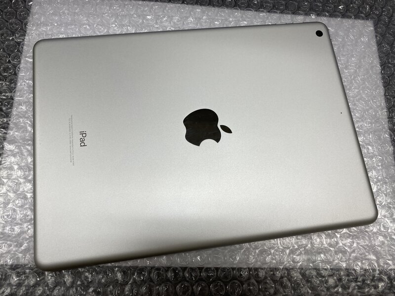 Yahoo!オークション - NN582 iPad 第6世代 Wi-Fiモデル A1893 シルバー...