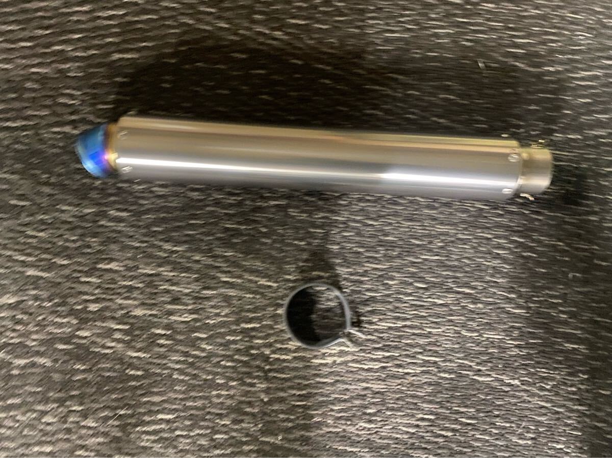 チタンサイレンサー スーパーロング特注品 約84パイ 汎用 Z1 Z2 ZRX GPZ XJR GS CB 取付 60.5用 アウトレット キズ有(マフラー)｜売買されたオークション情報 ...