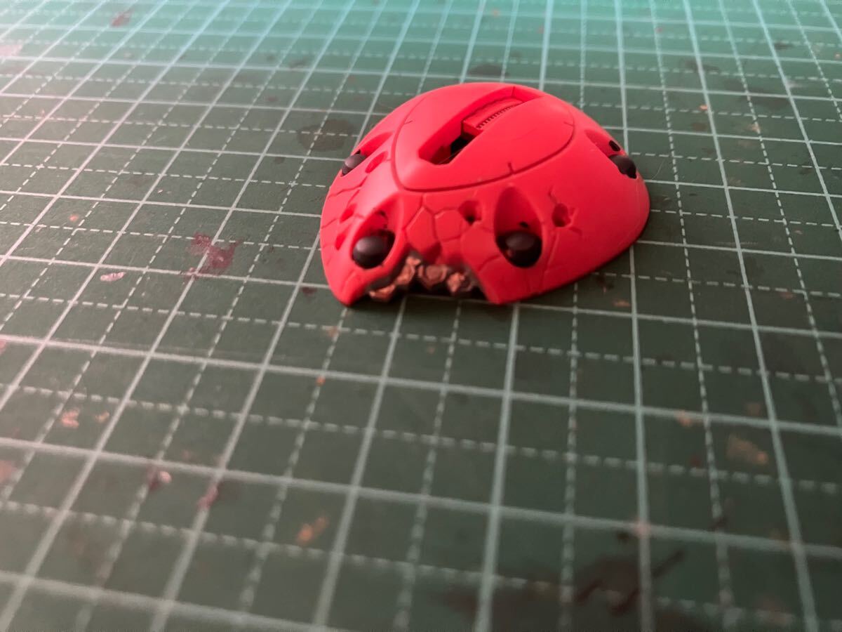 Yahoo!オークション - 【バンダイ】1/144 HGズゴック 塗装済ダメージヘ...