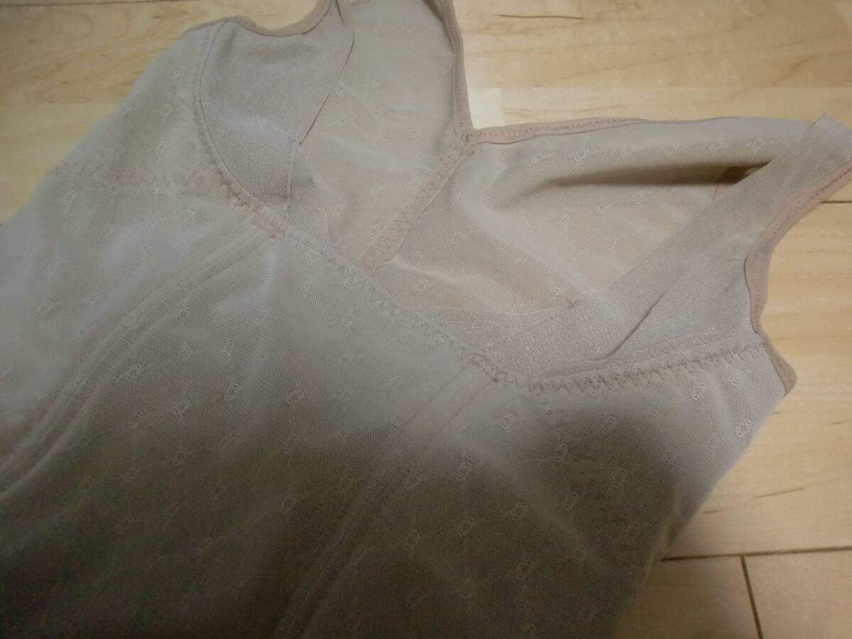 Yahoo!オークション - 44-898 ワコール スリーインワン A~E70