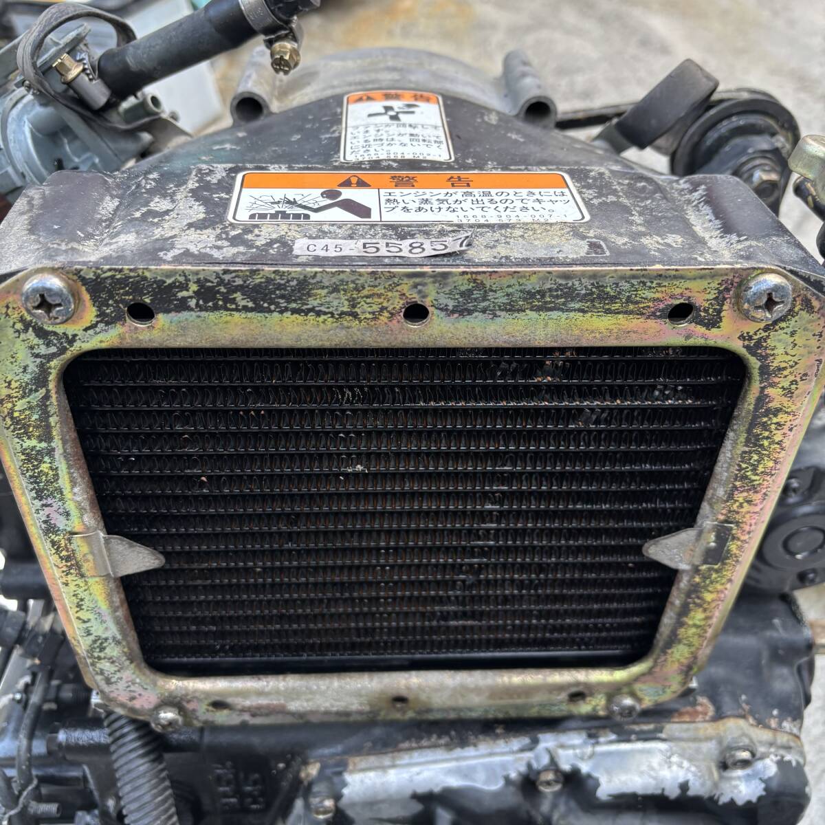 Yahoo!オークション - ディーゼル エンジン 8ps C45 ミニユンボ コンバ...