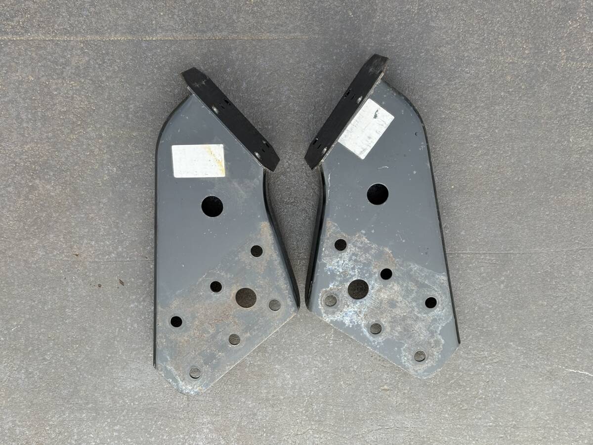 Yahoo!オークション - リアバンパー用ステー DU1 左右セット スチール...