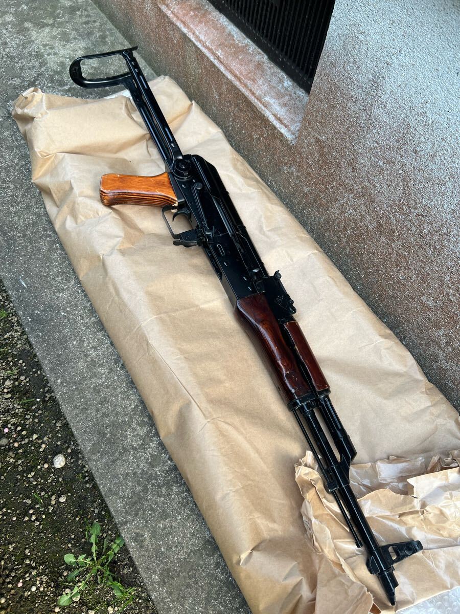 Yahoo!オークション - LCT AK AKMS 電動ガン 塗装仕上げ 木製グリップ ...