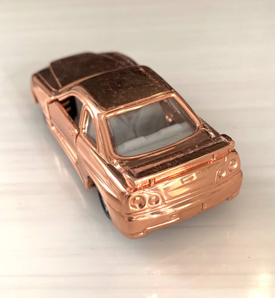 トミカ 日産スカイライン GT-R (R34) 銅メッキトミカ 株主優待 トミカ 日産スカイライン GT-R (R34) 銅メッキトミカ 株主優待