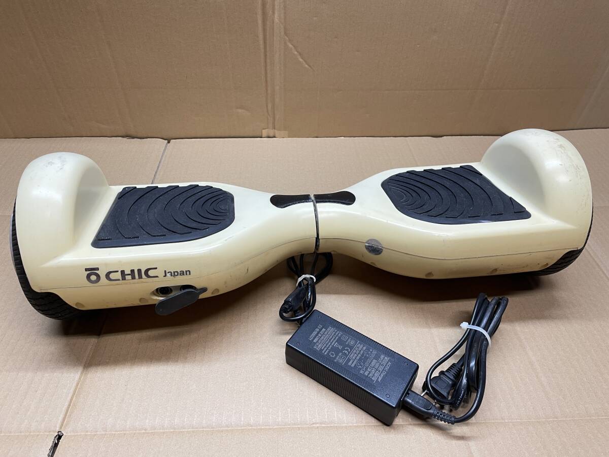 ○ CHIC Japan バランススクーター ミニセグウェイ 立ち乗り2輪 ○ CHIC Japan バランススクーター ミニセグウェイ 立ち乗り2輪
