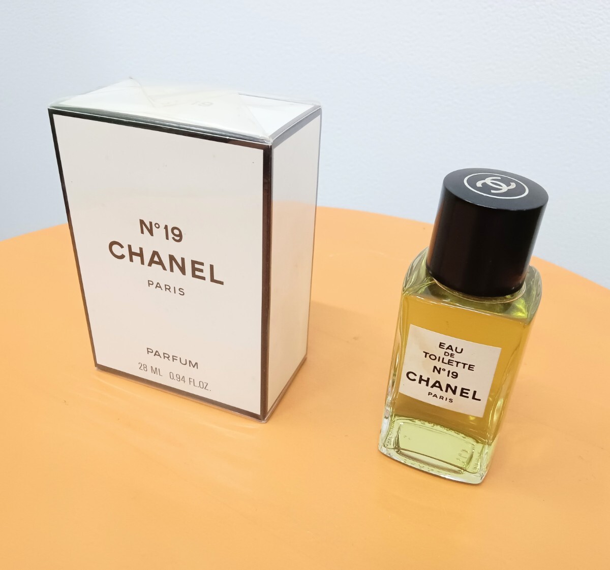 Yahoo!オークション - シャネル CHANEL NO.19 PARFUM 28ml 未開封＆CH...