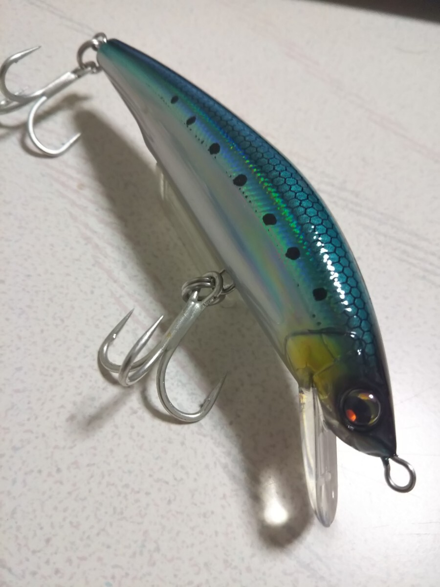 Yahoo!オークション - DUEL アイル マグネット TG ミノー105F 18g オリ...