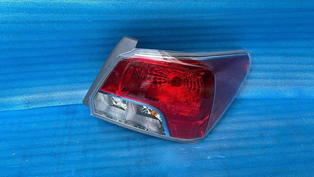 Yahoo!オークション - スバル.インプレッサ-GJ7-2013-右テールランプC-...