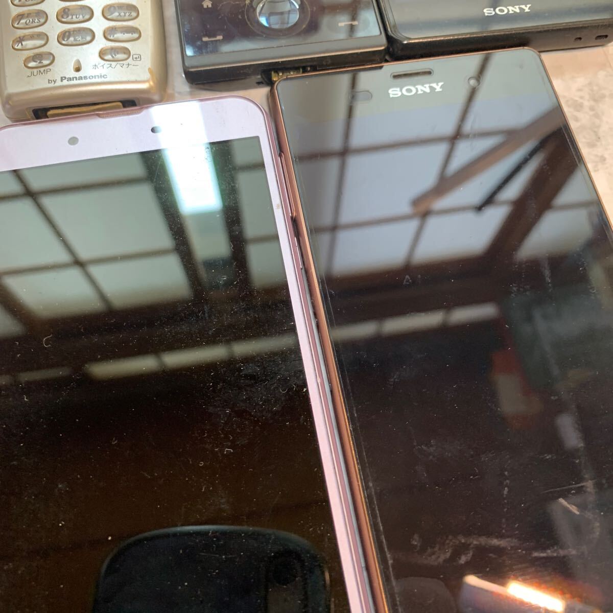 Yahoo!オークション - B504 ガラケー スマホ まとめて 41台 【 ジャン...