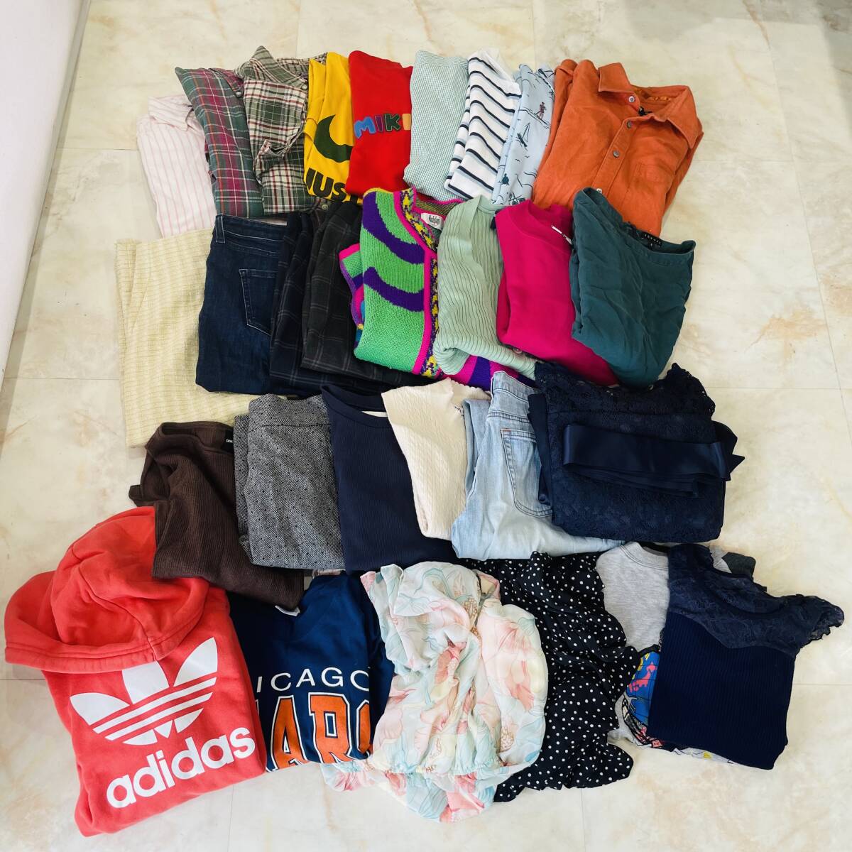 Yahoo!オークション - Y037 メンズ レディース 衣料 29枚 まとめ トレ...