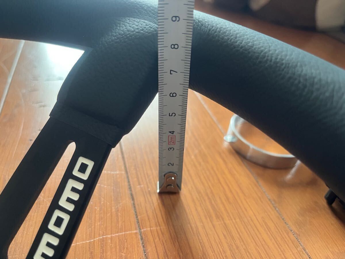 Yahoo!オークション - アバルト500 595 OMPボス momo ステアリング デ...