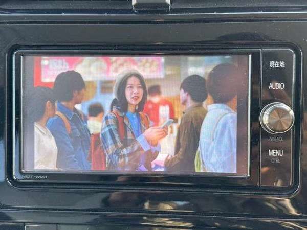 Yahoo!オークション - プリウス 1.8 S セーフティセンスPKG クールグレ...