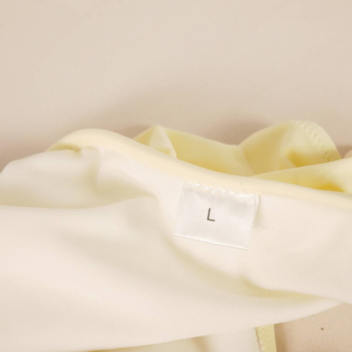 Yahoo!オークション - 7066 美品 レディース水着フリルデザインビキニ...