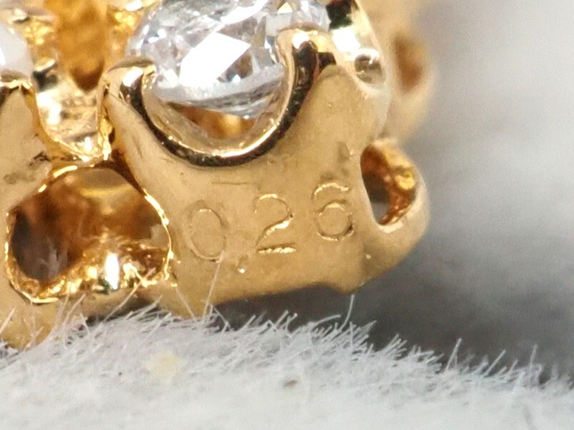 Yahoo!オークション - 【6541D】K18 天然ダイヤモンド 計0.52ct/0.26ct...