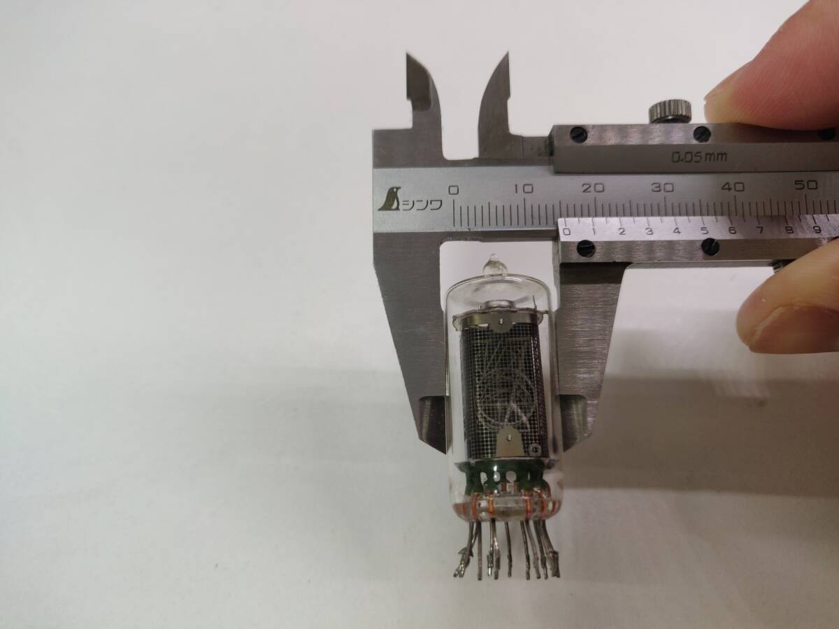 ニキシー管 中古 日立 CD61 8個 岡谷 Rodan GR-111P 12個 セット ニキシー管 中古 日立 CD61 8個 岡谷 Rodan GR-111P 12個 セット