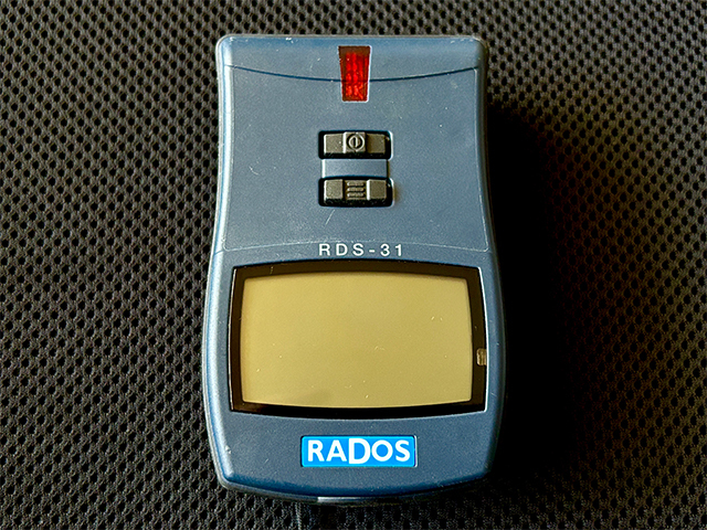 Yahoo!オークション - 多目的サーベイメータ RDS-31 放射線測定 空間線...