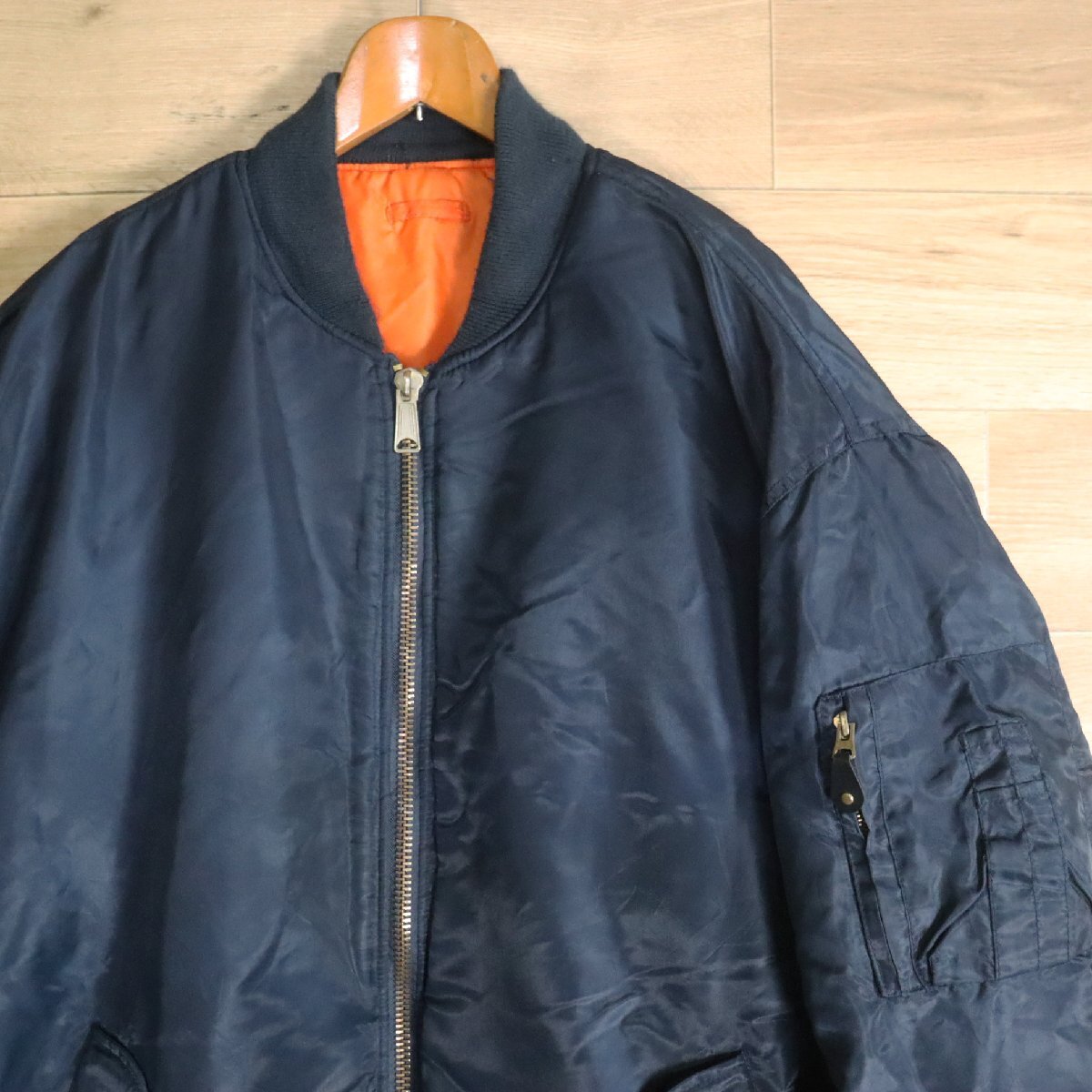 Yahoo!オークション - Z4T/Y3.26-4 アメリカ古着 DELF USA MA-1 フライ...