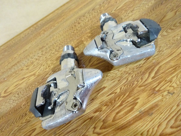 Yahoo!オークション - DURA-ACE ペダル PD-7410 回転正常 クリートな...