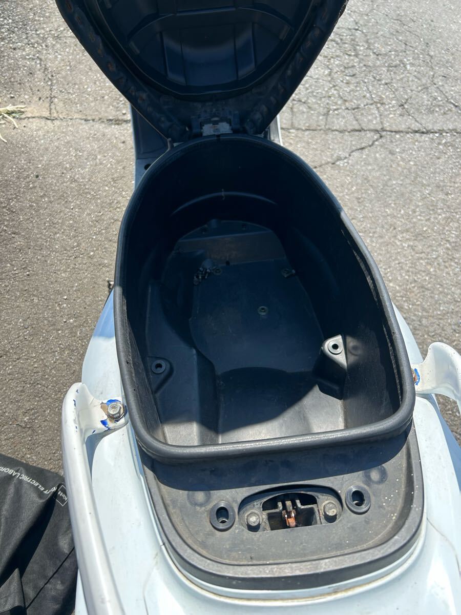 Yahoo!オークション - スズキ SUZUK GSR125 白 神奈川県より スズキ