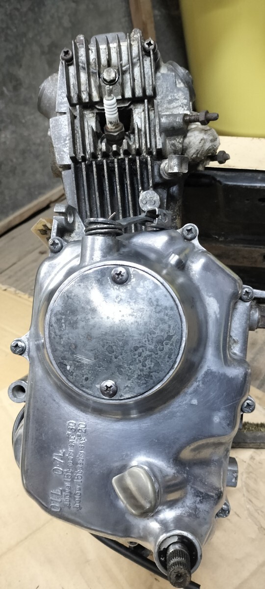 Yahoo!オークション - ST70 エンジン 6v ポイント 72cc ホン...