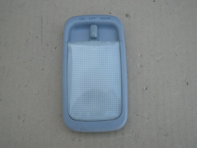 Yahoo!オークション - ネイキッド F L750S ルームランプ 中古品 4887